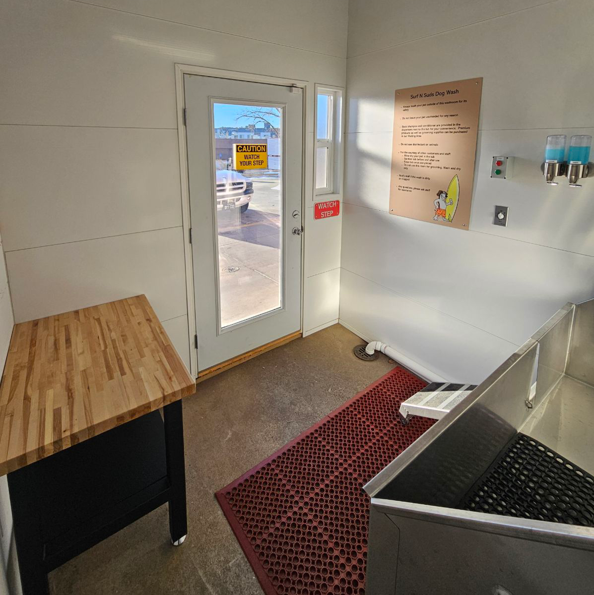 Dog Wash Station - Full Service Car Wash And Detail Center - Arvada, CO ...